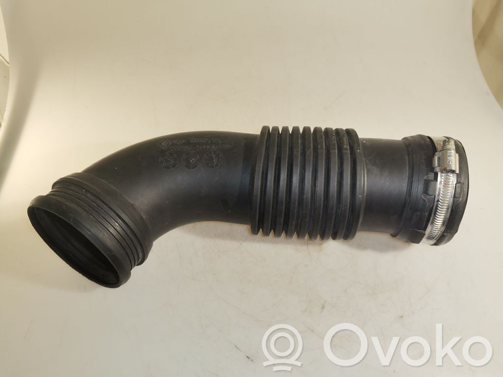 165763705R Renault Master III Tuyau de liquide de refroidissement ...