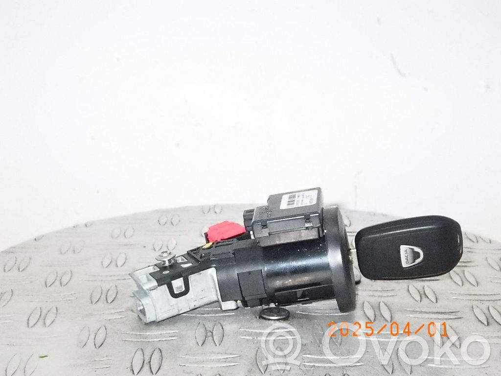 Dacia Sandero Ignition lock