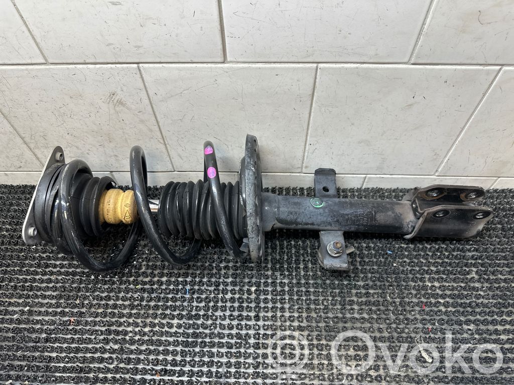 543021361R Renault Captur Amortisseur avant, 49,00 € | OVOKO