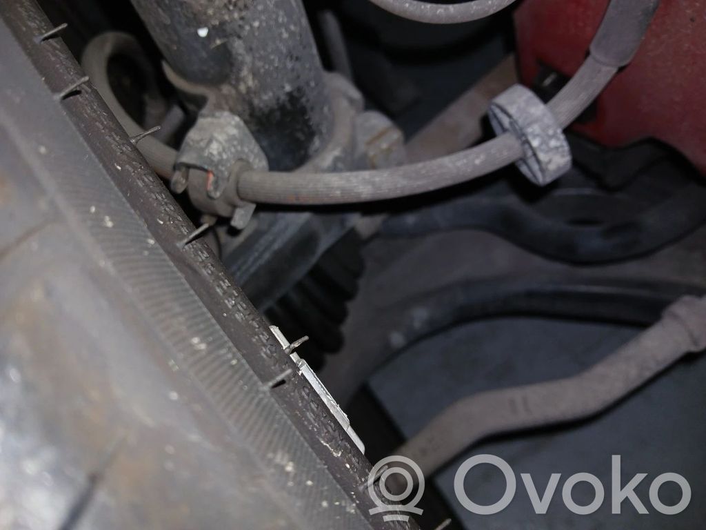 Peugeot 208 Front wheel hub spindle knuckle, €69.00 | RRR