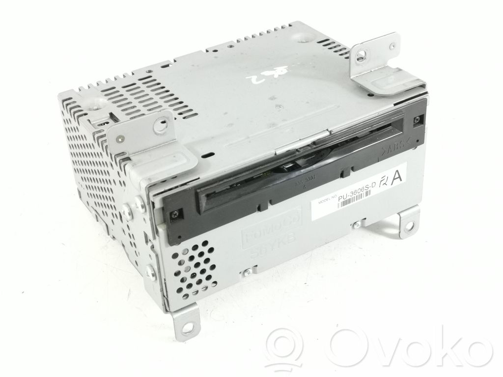 GR3Z-18C869-AB Ford Mustang VI Radio/CD/DVD/GPS head unit, €58.00 | RRR