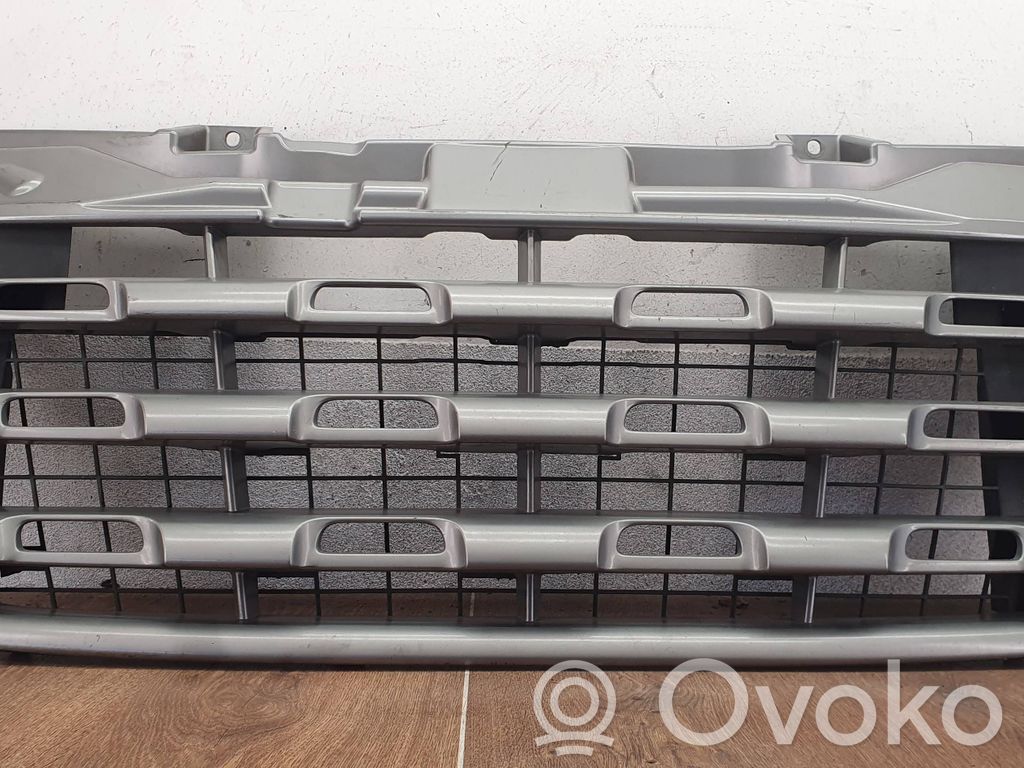 623100256r Renault Master III Front bumper upper radiator grill, €28.24 ...
