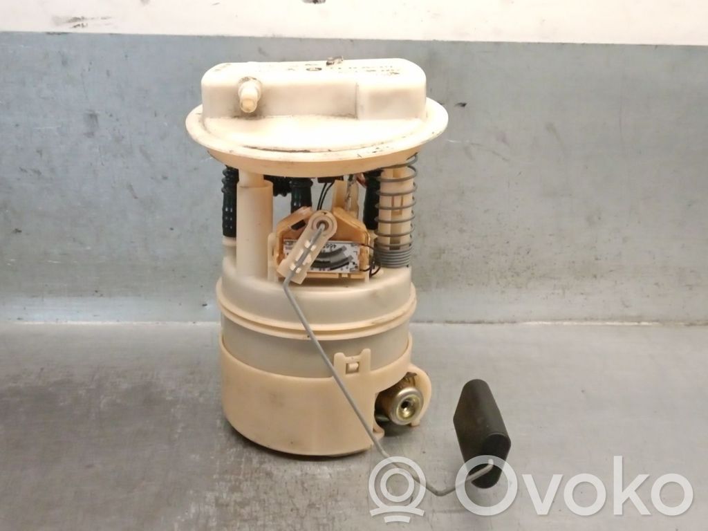 8200057324 Renault Clio II Pompe à carburant, 36,45 € | OVOKO