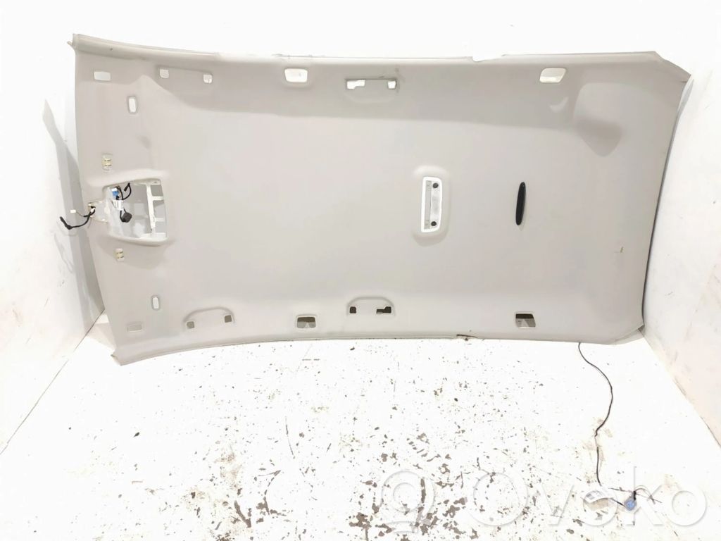 Mercedes-Benz C W204 Kattoverhoilu