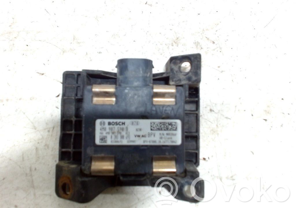 4M0907590B Audi A4 S4 B9 Autres dispositifs, 165,00 € | OVOKO