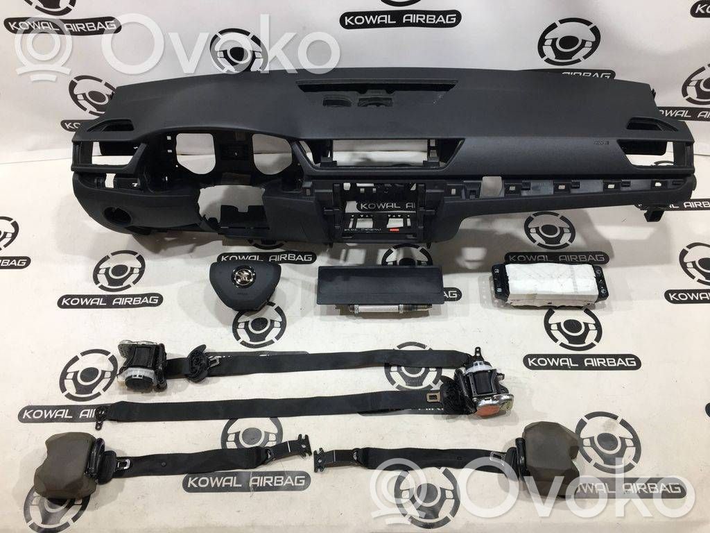 3V1857007 Skoda Superb B8 (3V) Kit airbag avec panneau, 847,06 € | OVOKO