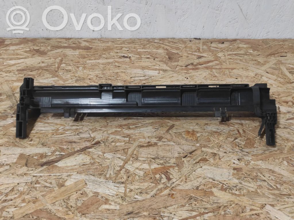 A0995040700 Mercedes-Benz GLC X253 C253 Radiator mount bracket, €60.00 ...