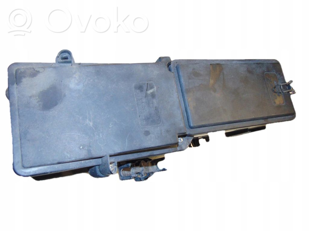 1245400182 Mercedes-Benz E W124 Boîte à fusibles, 19,48 € | OVOKO