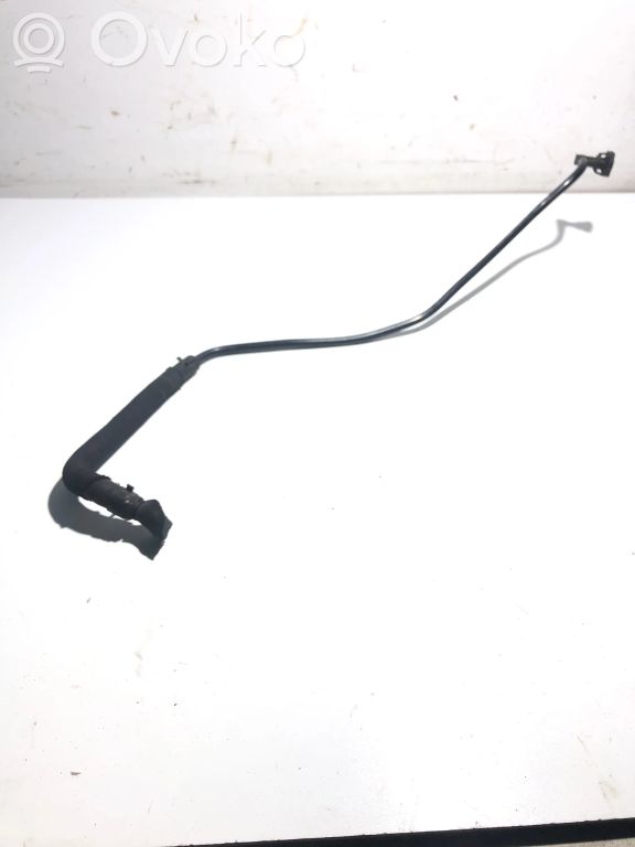 8R0121081 Audi Q5 SQ5 Engine coolant pipe/hose, €10.00 | RRR