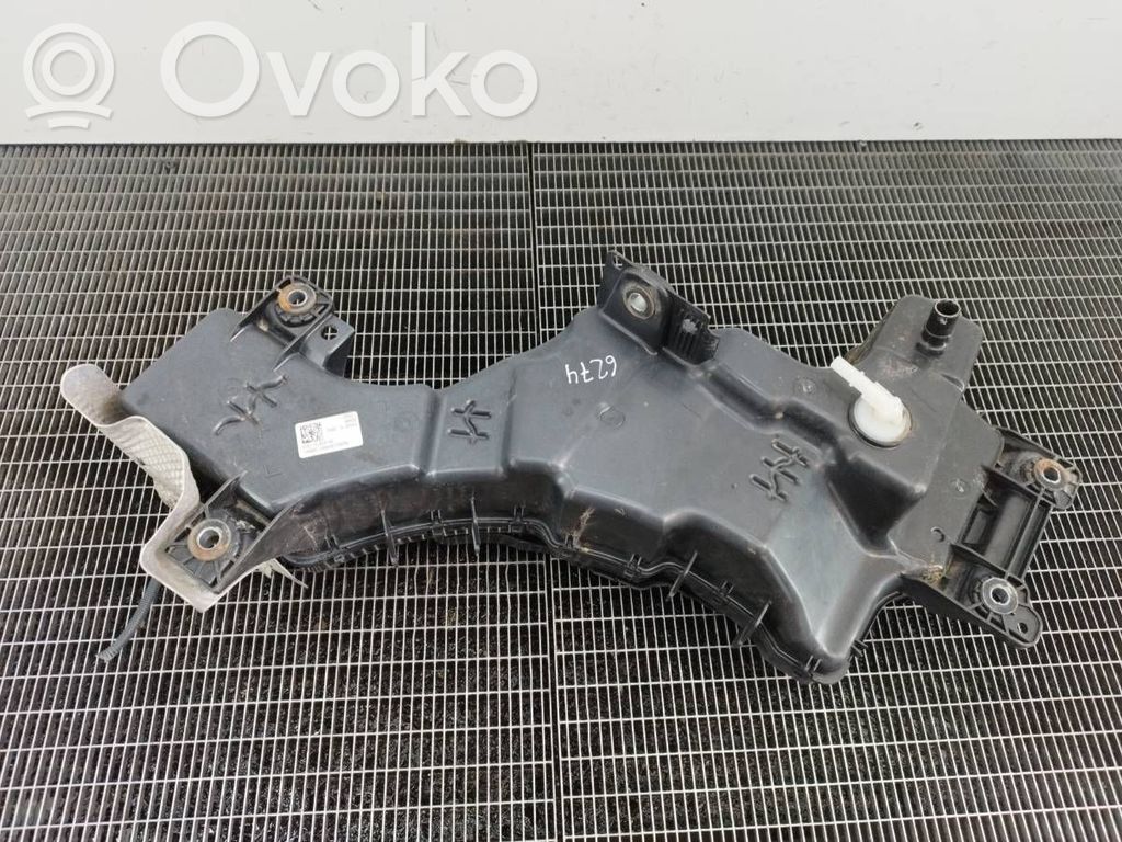 Ford Transit - Tourneo Connect AdBlue liquid reservoir, €206.12 | RRR