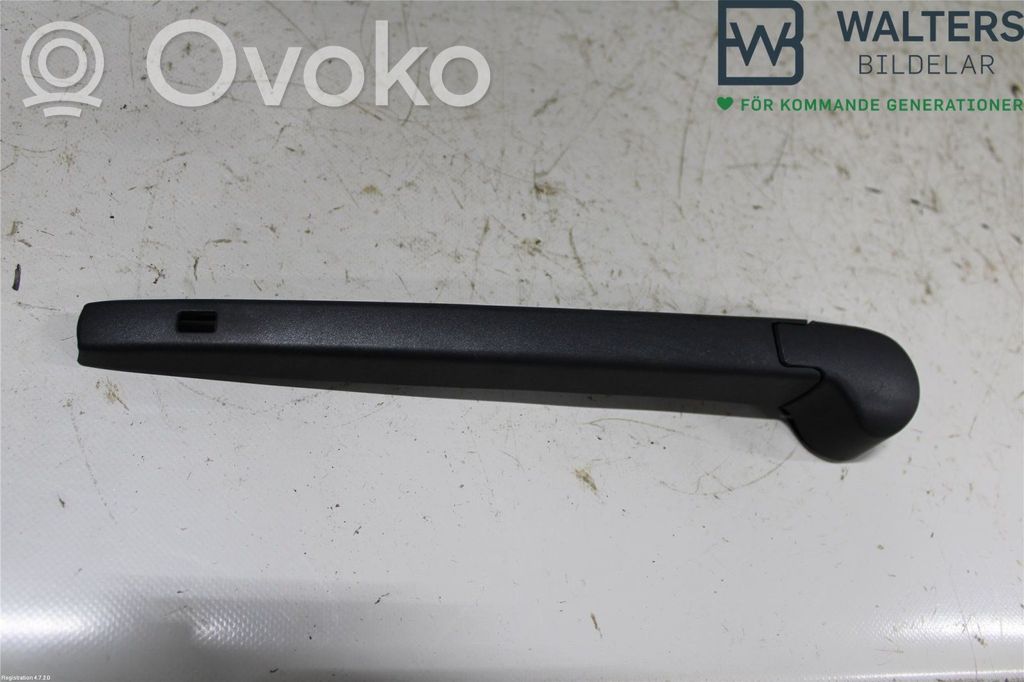 10A955707A9B9 Skoda Fabia Mk4 (6VA) Rear wiper blade arm, €15.63 | RRR