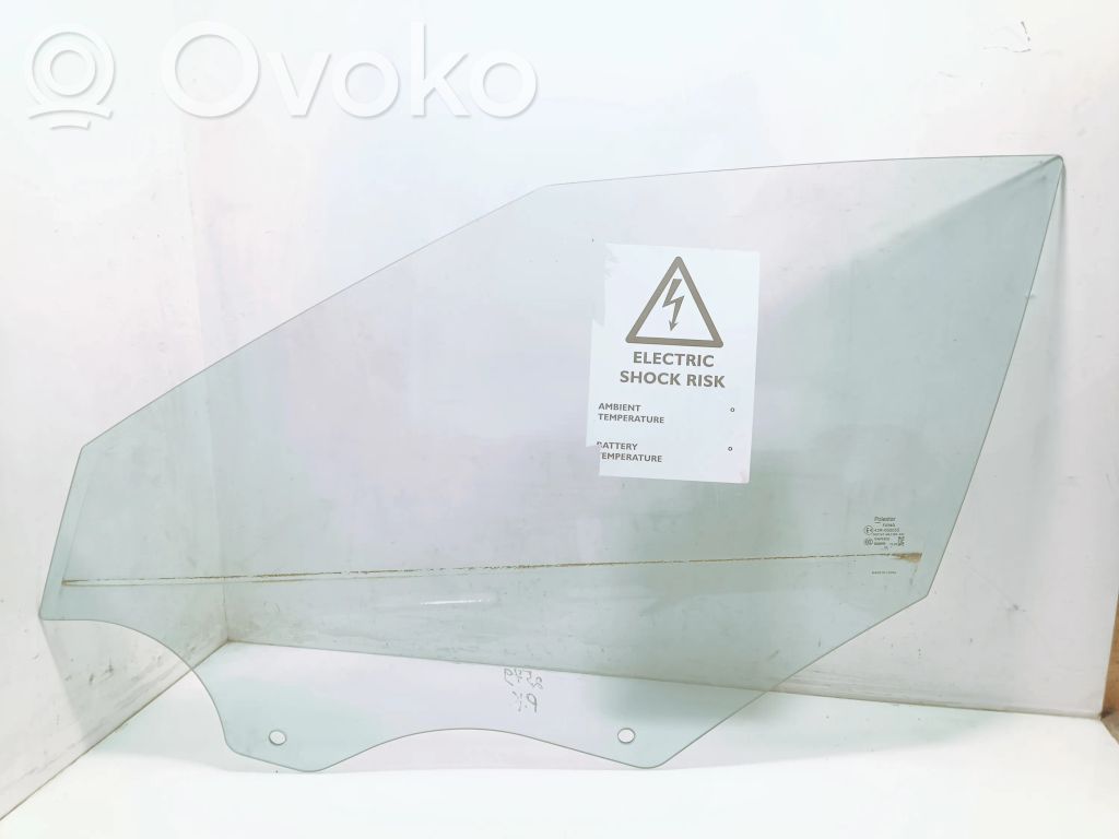 AS2 Polestar 2 Front door window glass four-door, €120.00 | RRR
