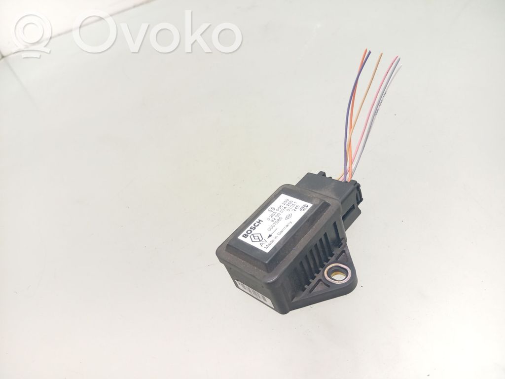 8200074266 Renault Scenic I ESP acceleration yaw rate sensor, €10.00 | RRR
