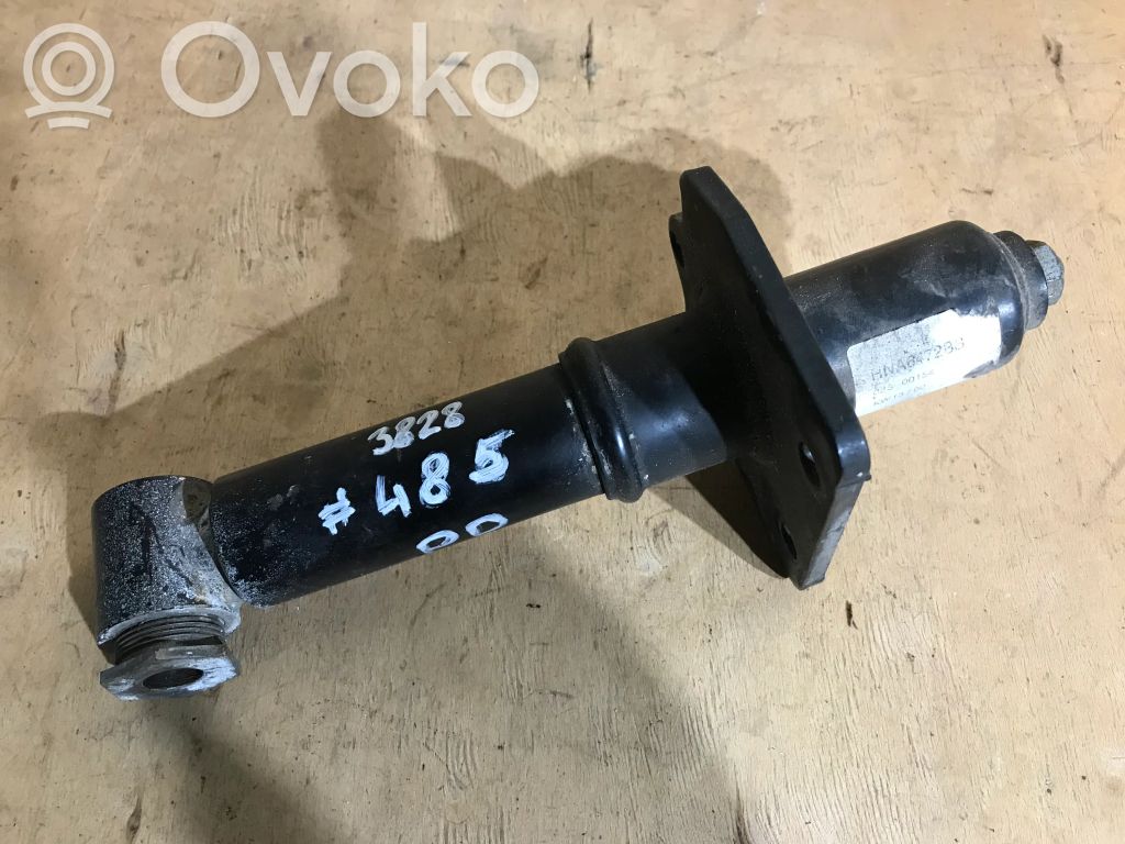 HNA6472BB Jaguar XJ X308 Front bumper mounting bracket, €199.00 | RRR