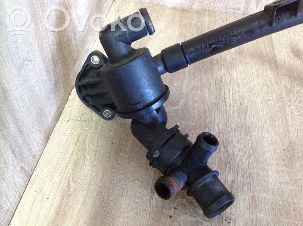 ATG3847 Audi A4 S4 B8 8K Tuyau de liquide de refroidissement moteur ...