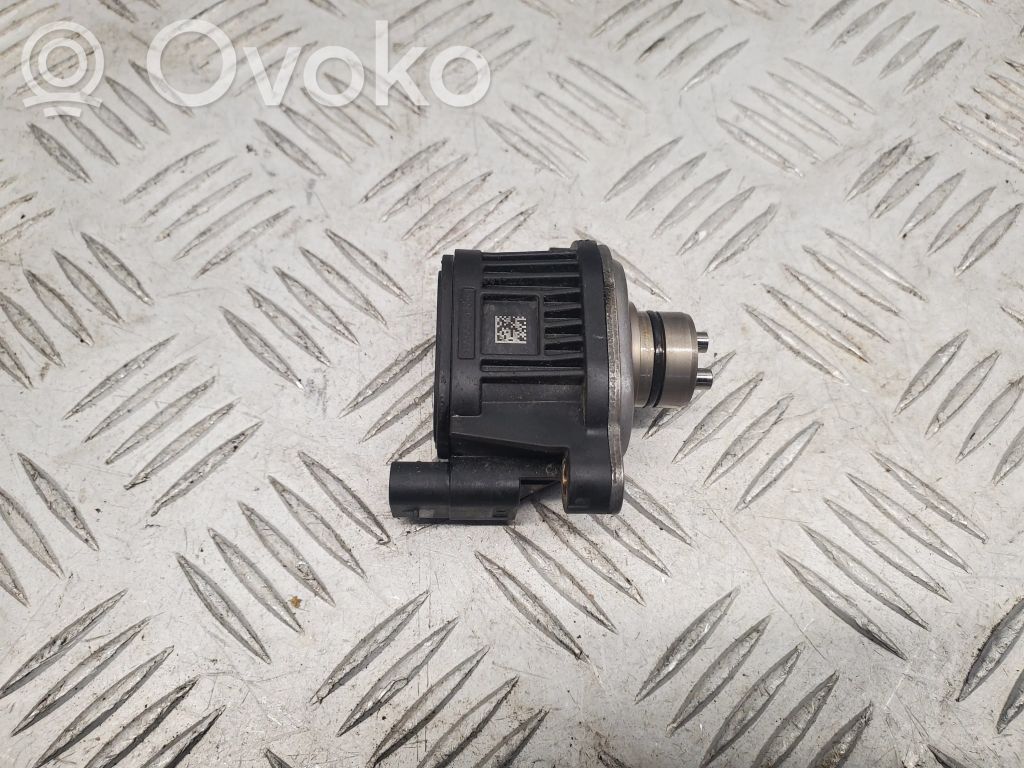 06M906048F Audi Q7 4M Camshaft vanos timing valve, €19.00 | RRR