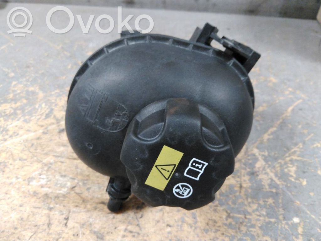 17138610661 BMW X3 G01 Fuel expansion tank, €34.44 | RRR