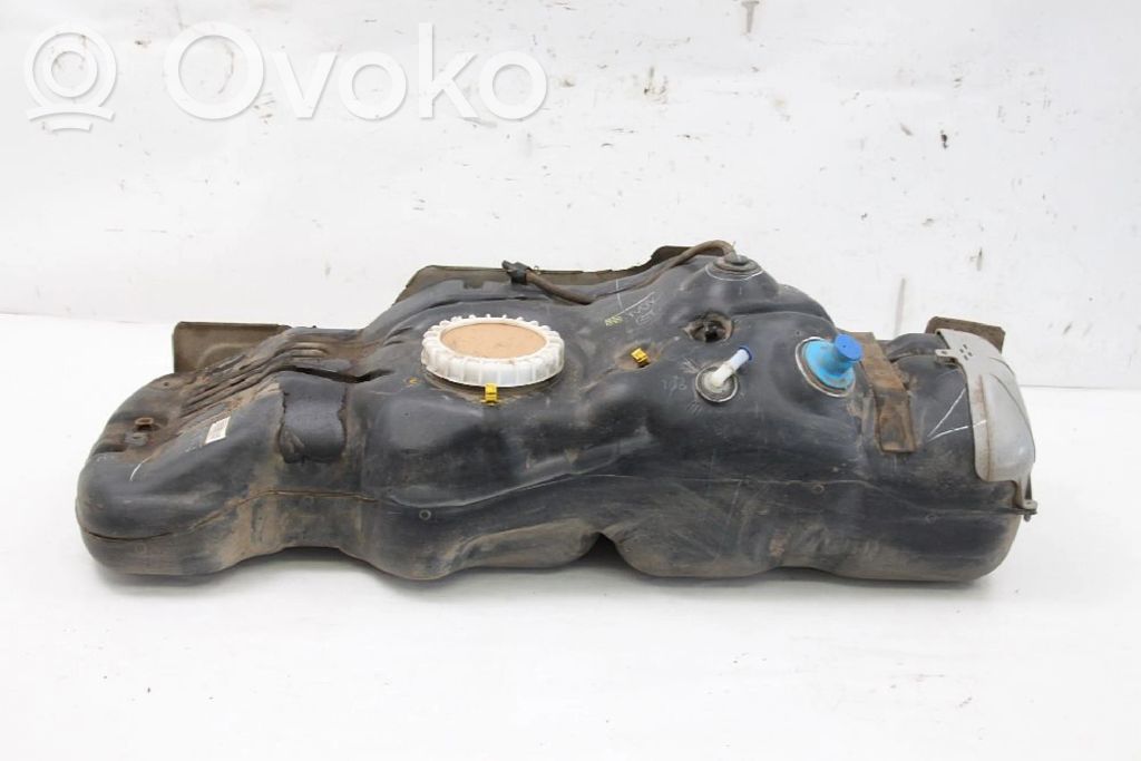 771000K011C Toyota Hilux (AN10, AN20, AN30) Fuel tank, €298.00 | RRR