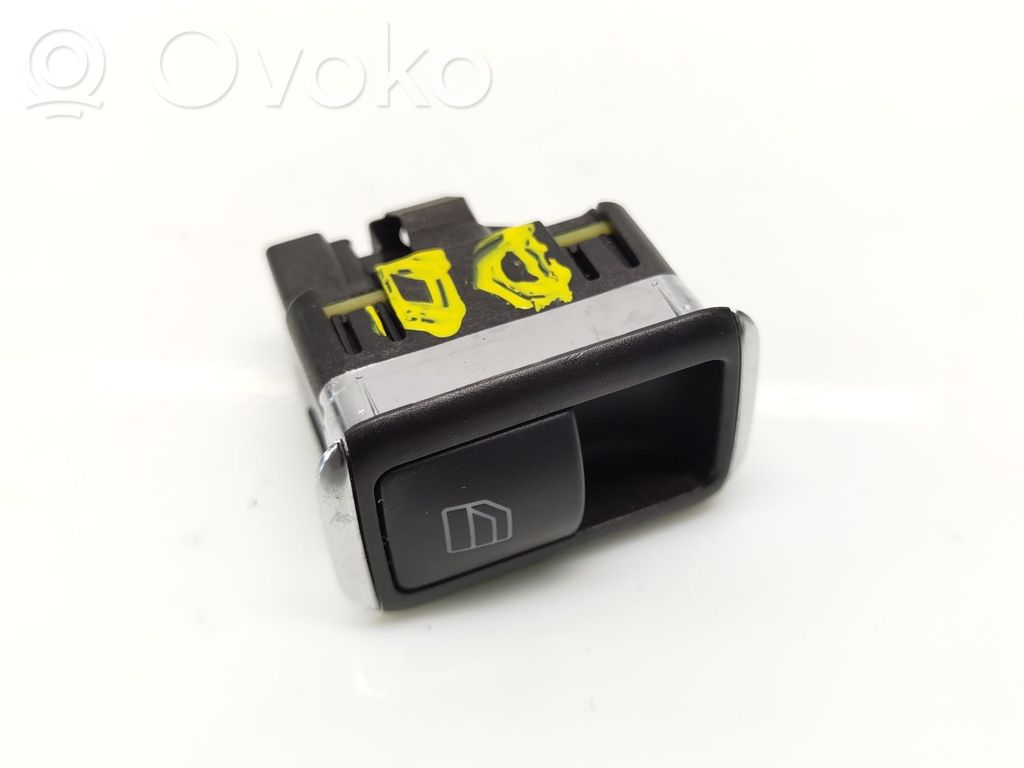 A2049058102 Mercedes-Benz A W177 Interrupteur commade lève-vitre, 10,82 ...