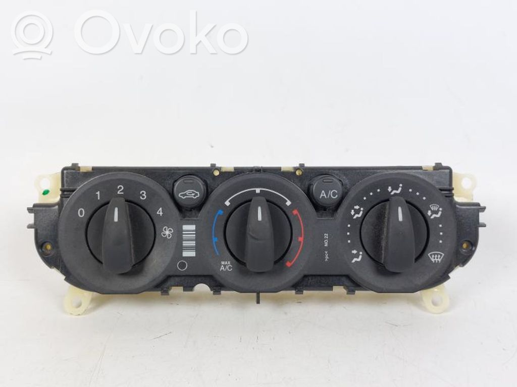 CJ5T19980AK Ford Focus Console centrale, 77,00 € | OVOKO