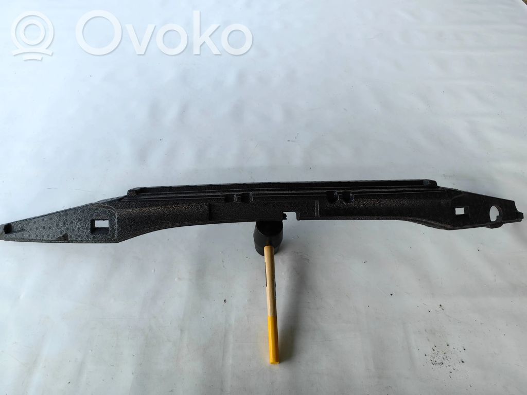 32345553 Volvo XC60 Putoplastas priekinio bamperio, 58,82 € | RRR