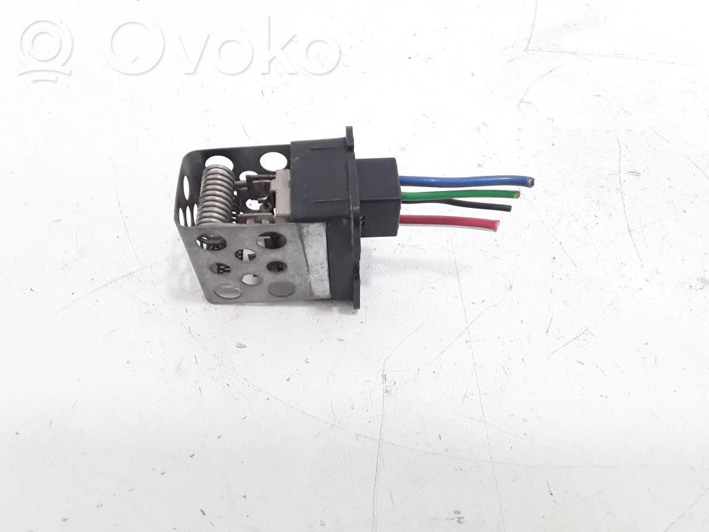 90559834 Opel Astra G Lämpöpuhaltimen moottorin vastus, 5,00 € | OVOKO