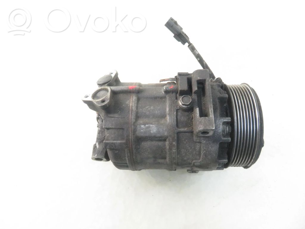 8200454172E Renault Trafic II (X83) Air conditioning (A/C) compressor ...