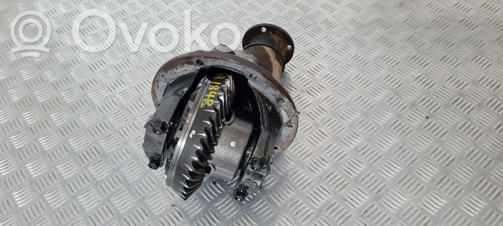 Isuzu D-Max Rear differential, €1,647.06 | RRR