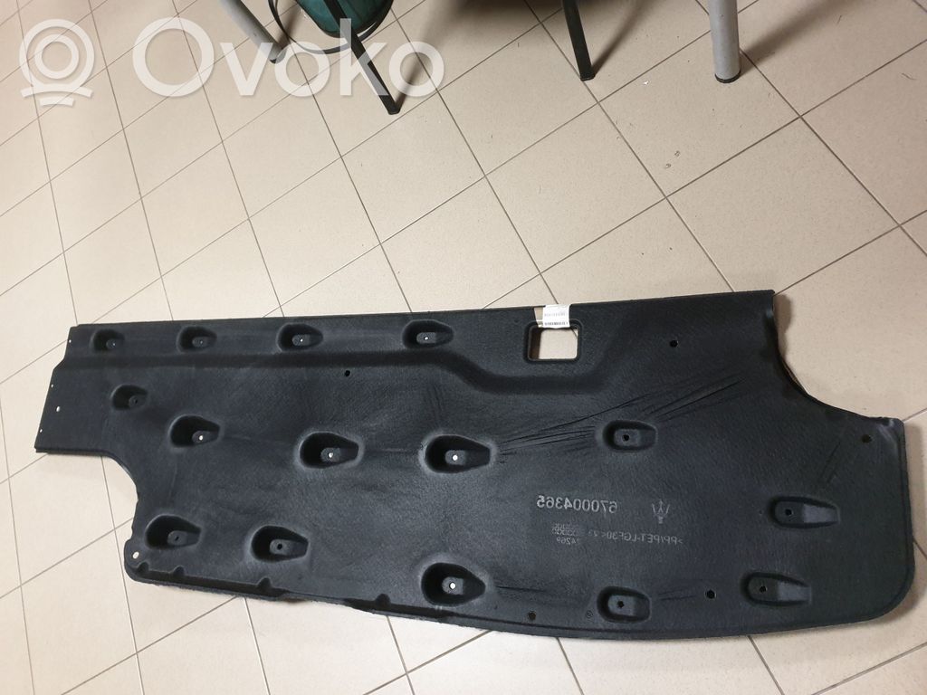 670004365 Maserati Ghibli Vidurinė dugno apsauga, 169,99 € | RRR