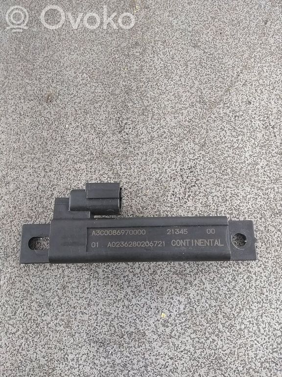 31345 Renault Captur II Aerial antenna amplifier, €28.94 | RRR