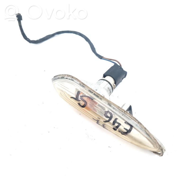 691137106 BMW 3 E46 Front fender indicator light, €10.97 | RRR
