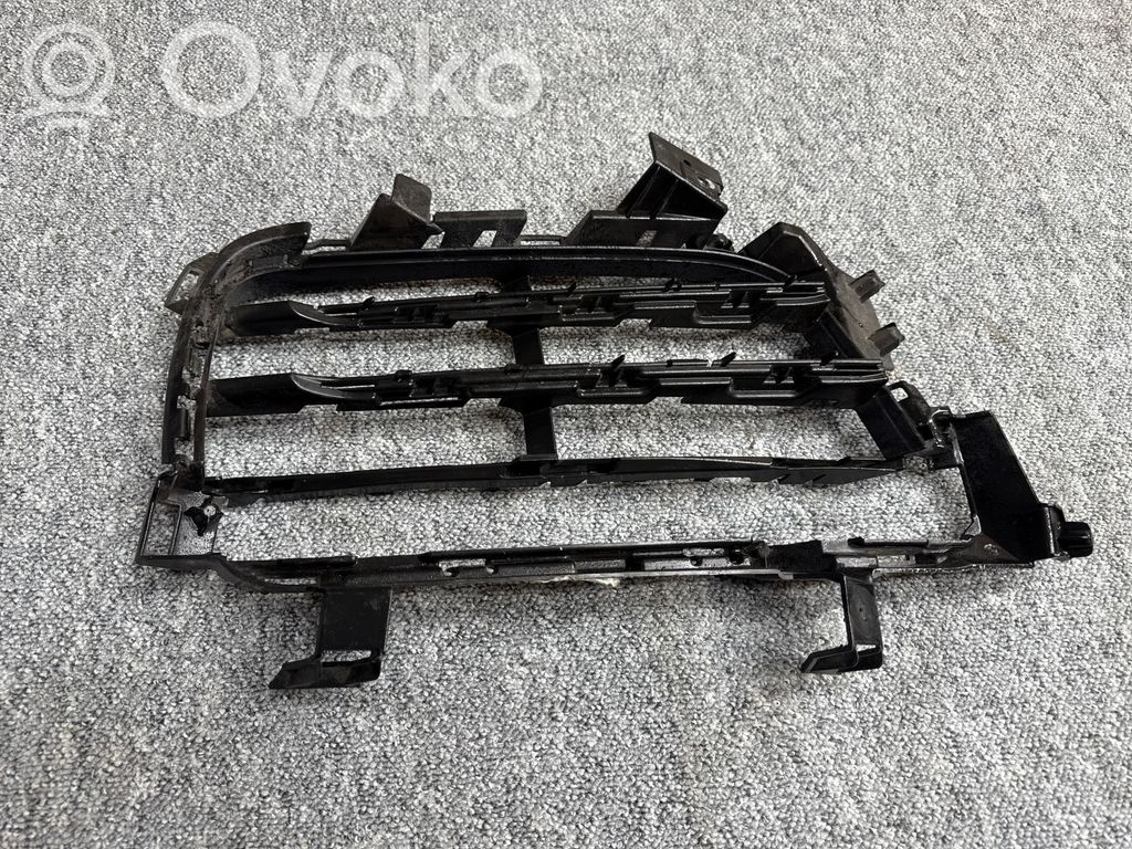 9Y0807681 Porsche Cayenne (9Y0 9Y3) Grille inférieure de pare-chocs ...