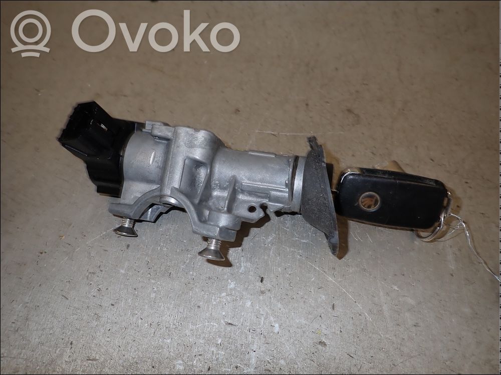 6R0905851N Skoda Fabia Mk2 (5J) Steering wheel lock, €30.00 | RRR
