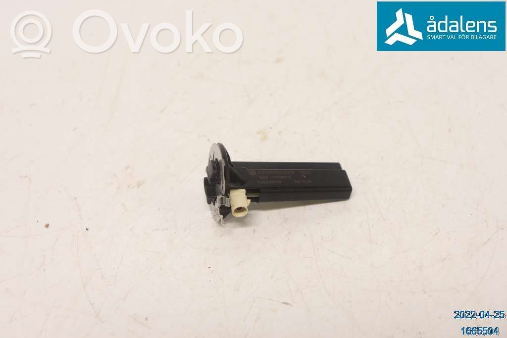 A2139052803 Mercedes-Benz Sprinter W907 W910 Amplificateur d'antenne ...
