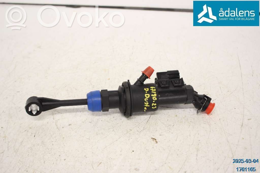 306101444R Dacia Duster II Clutch slave cylinder, €56.93 | RRR