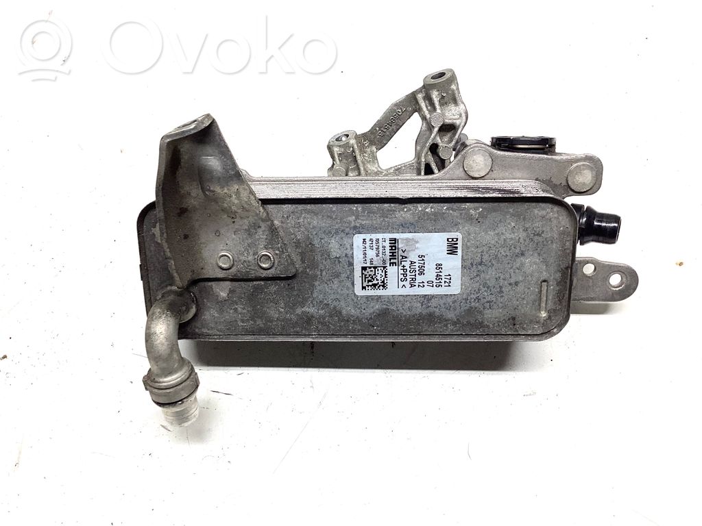 8514515 BMW 5 G30 G31 Radiatore dell’olio del cambio, 20,00 € | OVOKO