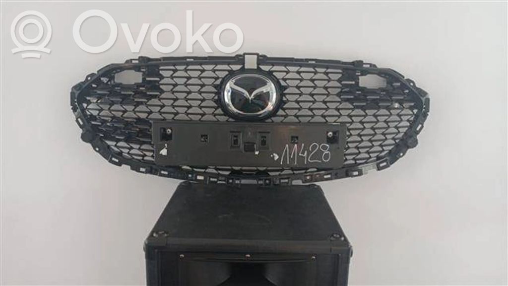BCKB50711 Mazda 3 Front grill, €290.63 | RRR