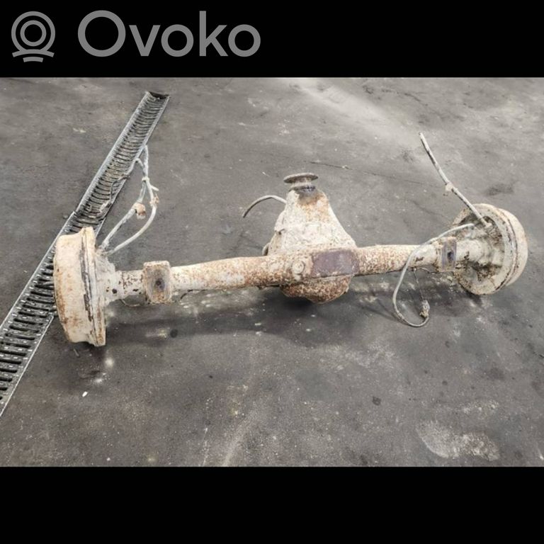 Mitsubishi L200 Rear axle beam, €300.00 | RRR
