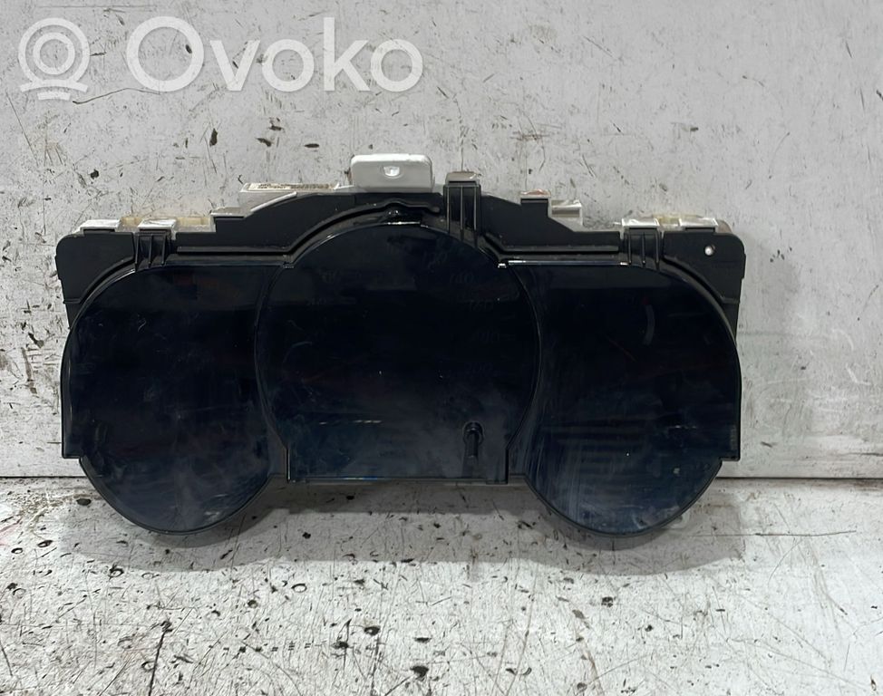 Toyota Hilux (AN10, AN20, AN30) Speedometer (instrument cluster), €241. ...