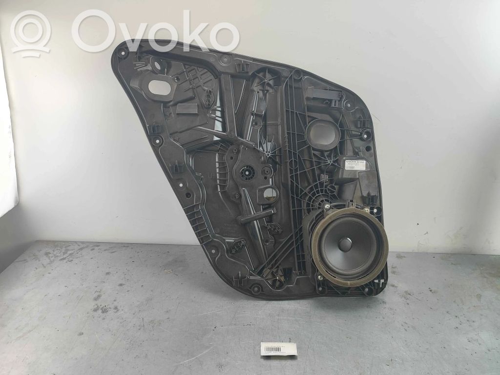 31416997 Volvo XC60 Takaoven ikkunan nostin moottorilla, 63,00 € | OVOKO