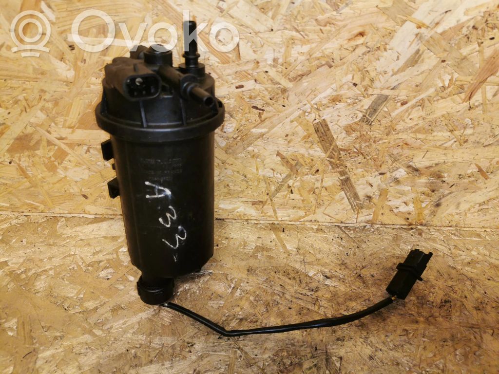 8200780968 Opel Vivaro Fuel filter housing, €30.00 | RRR