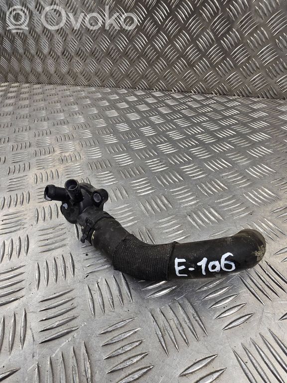 04L121131AD Audi Q5 SQ5 Tuyau de liquide de refroidissement moteur, 10 ...