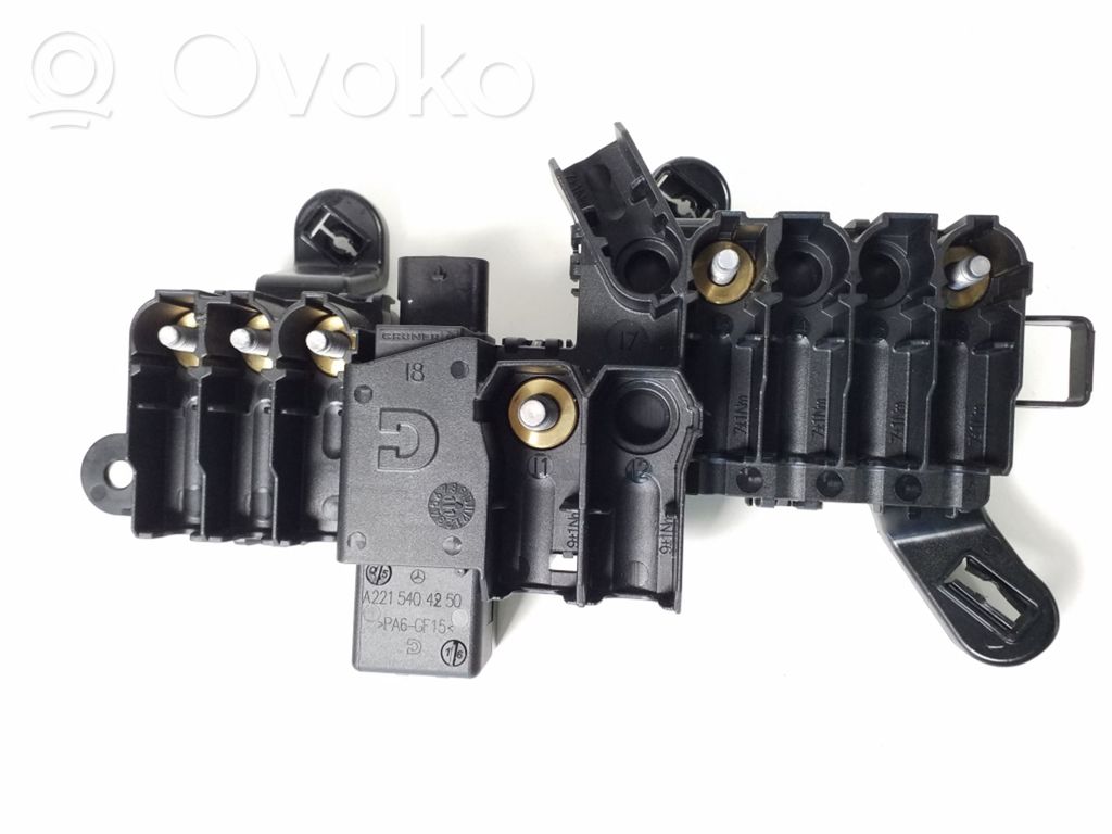 A2215404250 Mercedes-Benz S W221 Fuse module, €17.25 | RRR