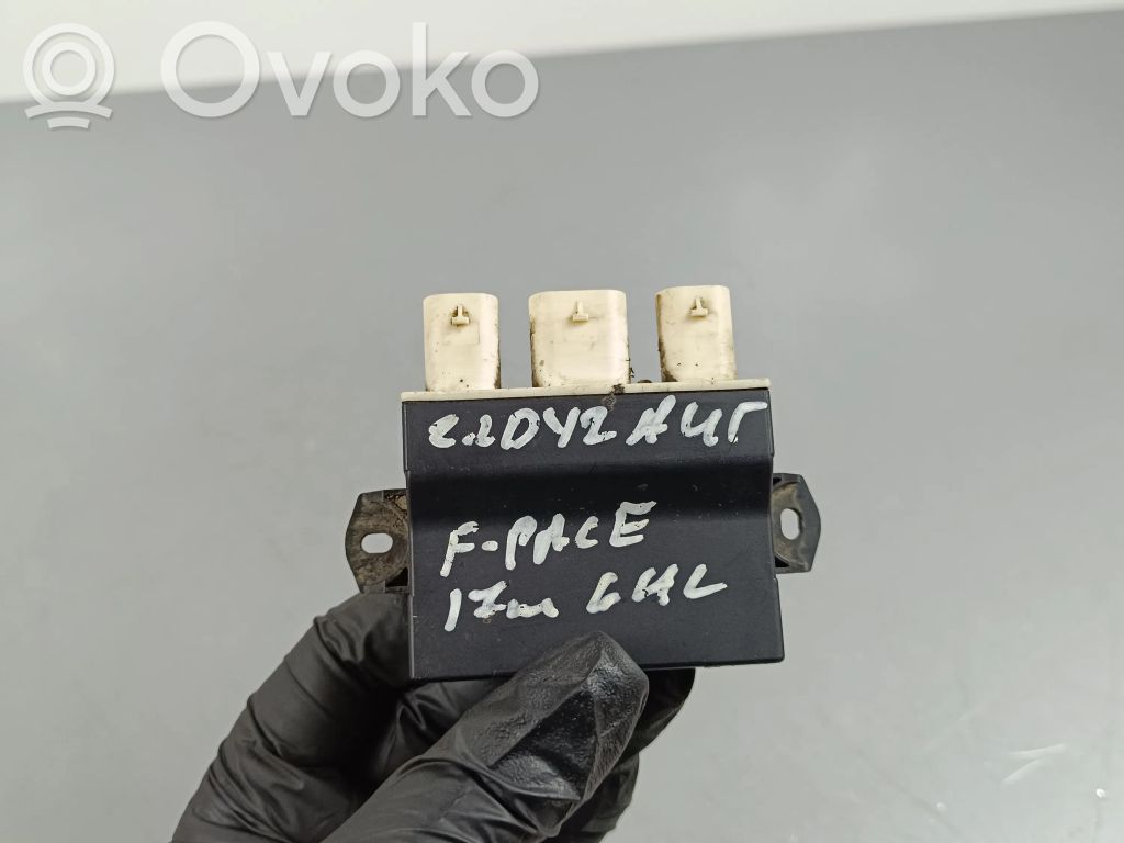 K95301AE Jaguar F-Pace Parking PDC control unit/module, €25.00 | RRR