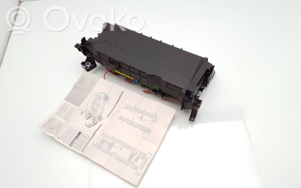 A2465400040 Mercedes-Benz A W176 Module de fusibles, 30,00 € | OVOKO