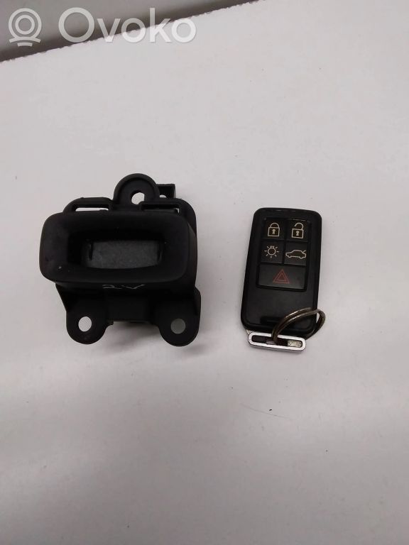 AH4N15607AE Volvo S60 Kit calculateur ECU et verrouillage, 30,00 € | OVOKO