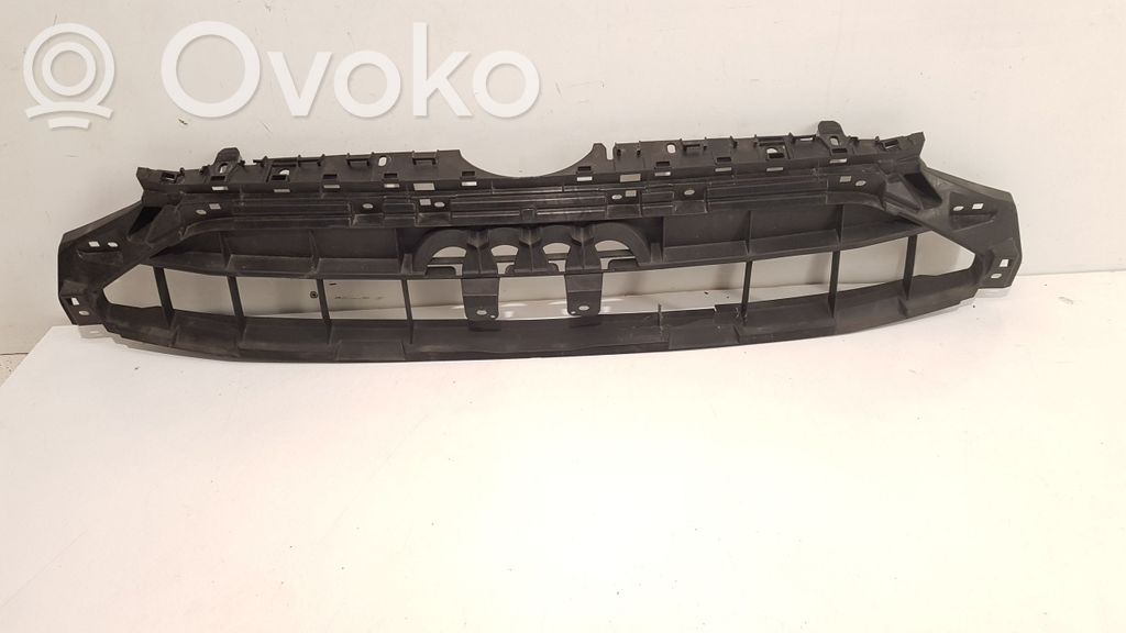 8W0807233D Audi A4 S4 B9 8W Front bumper upper radiator grill, €28.24 | RRR
