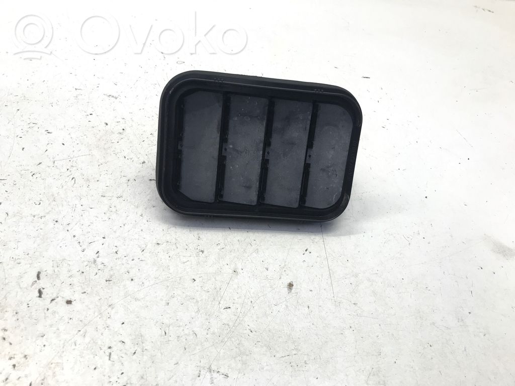 A2478301002 Mercedes-Benz GLA H247 Évent de pression de quart de ...