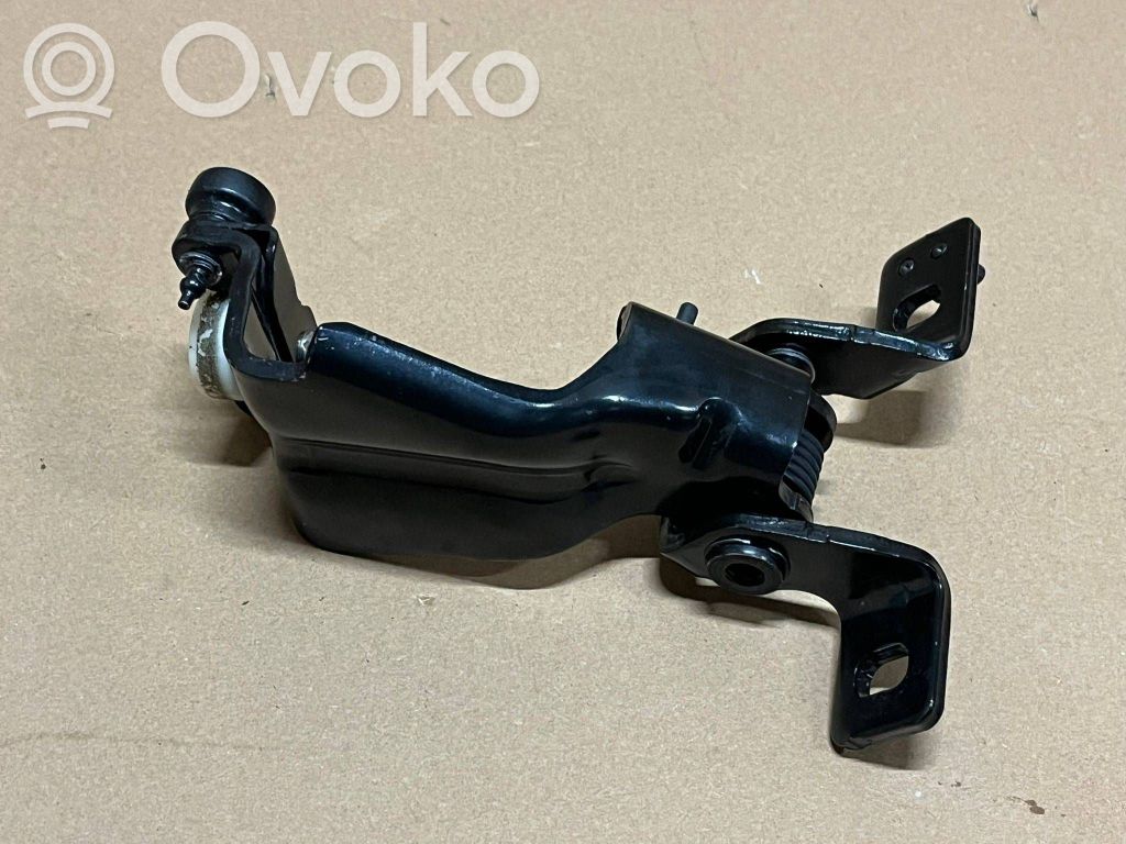 1T3843304K Volkswagen ID. Buzz Sliding door middle roller runner, €35. ...