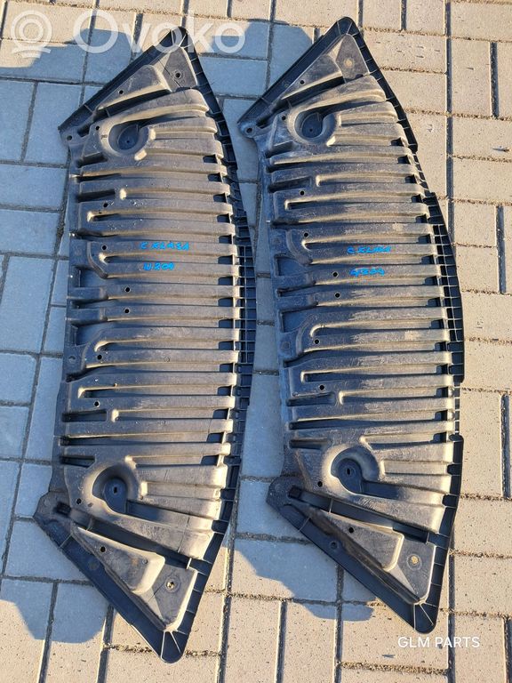 A2045200723 Mercedes-Benz C W204 Front bumper skid plate/under tray, € ...